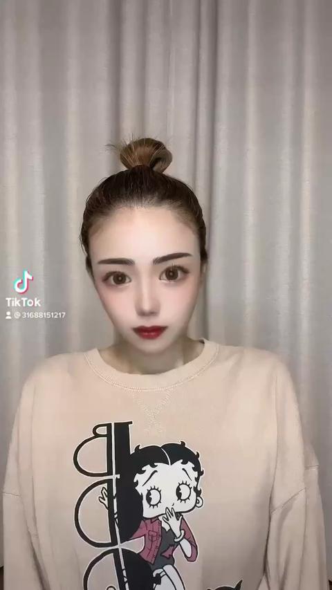 眉毛アートで眉毛が濃ゆい🥸🎨 #小悪魔ageha#オーディション#モデル - ミクチャ (MIXCHANNEL)